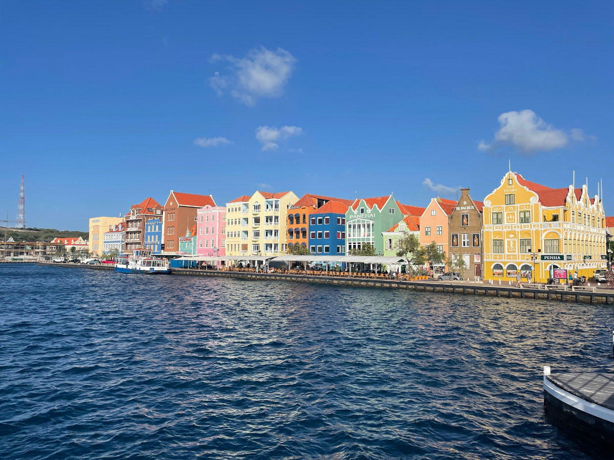 10 Amazing Things to Do in Curacao With Kids - GlobeTrove